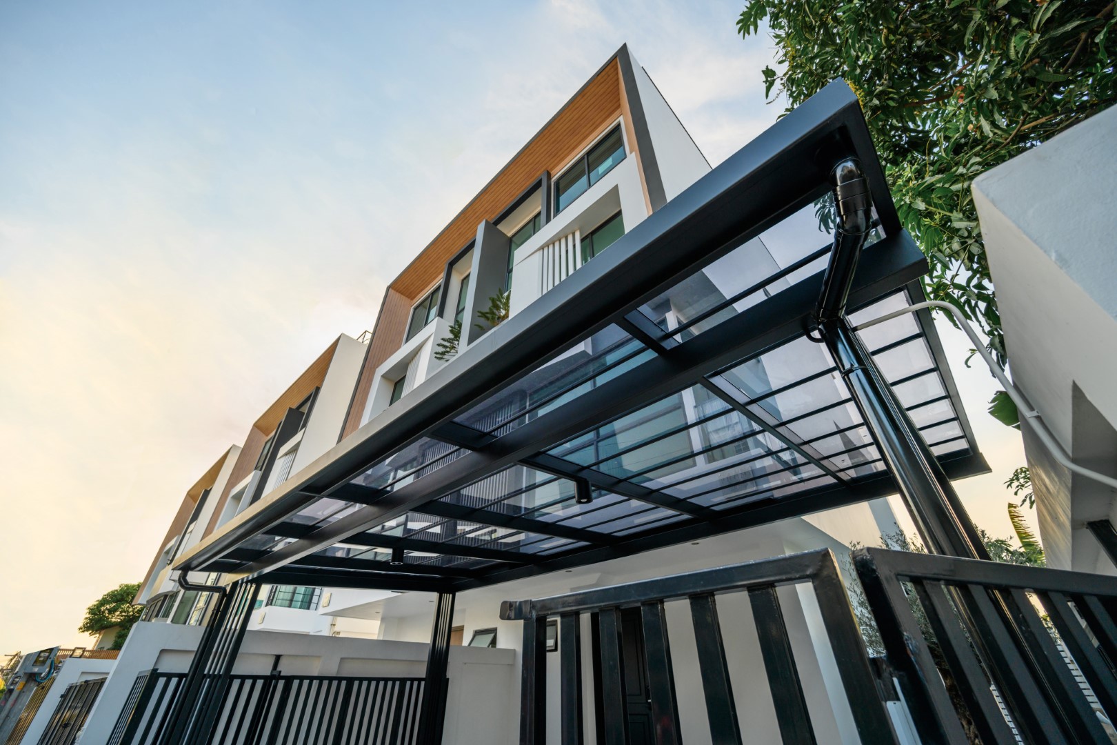 แผ่นหลังคาโปร่งแสงชินโคไลท์ (Shinkolite รุ่น Heatcut) | 24X